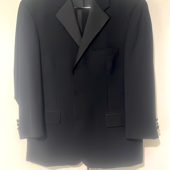 Pronto Uomo | Suits & Blazers | Tuxedo | Poshmark